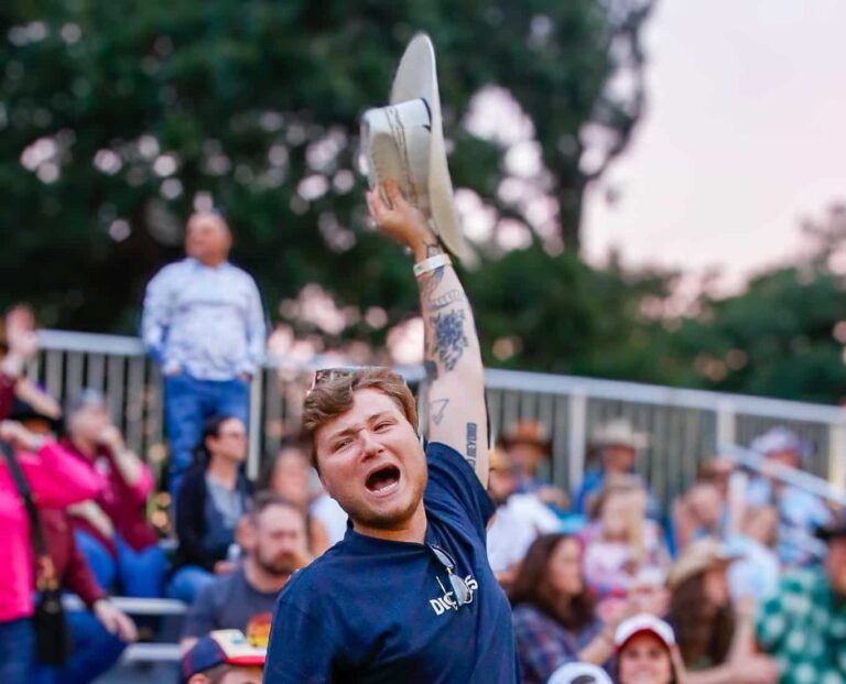 West Chicago Rodeo | The Pro Rodeo at Sonny Acres Farm